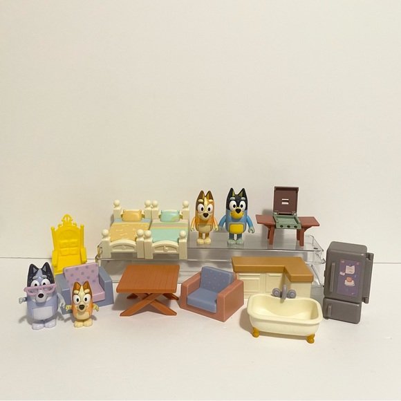Bluey | Toys | Bluey Dollhouse Furniture Figure Lot Bed Chair Table ...